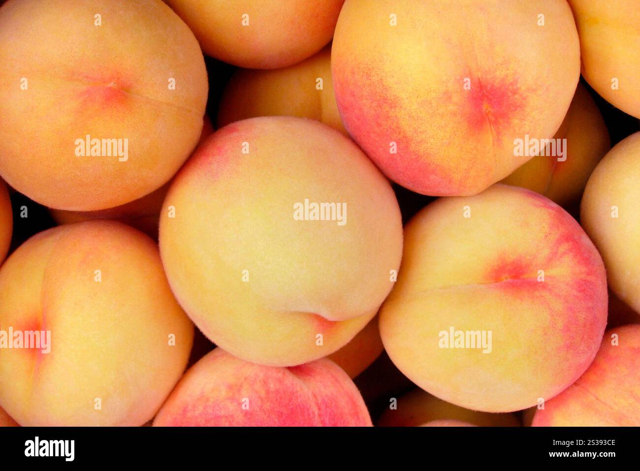 Nutrition yellow peaches hi-res stock photography and images - Alamy