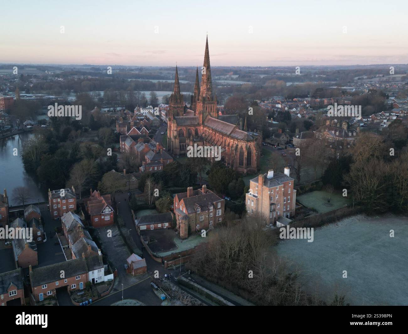 Wintry scenes surrounding the Cathedral in Lichfield, Staffordshire ...