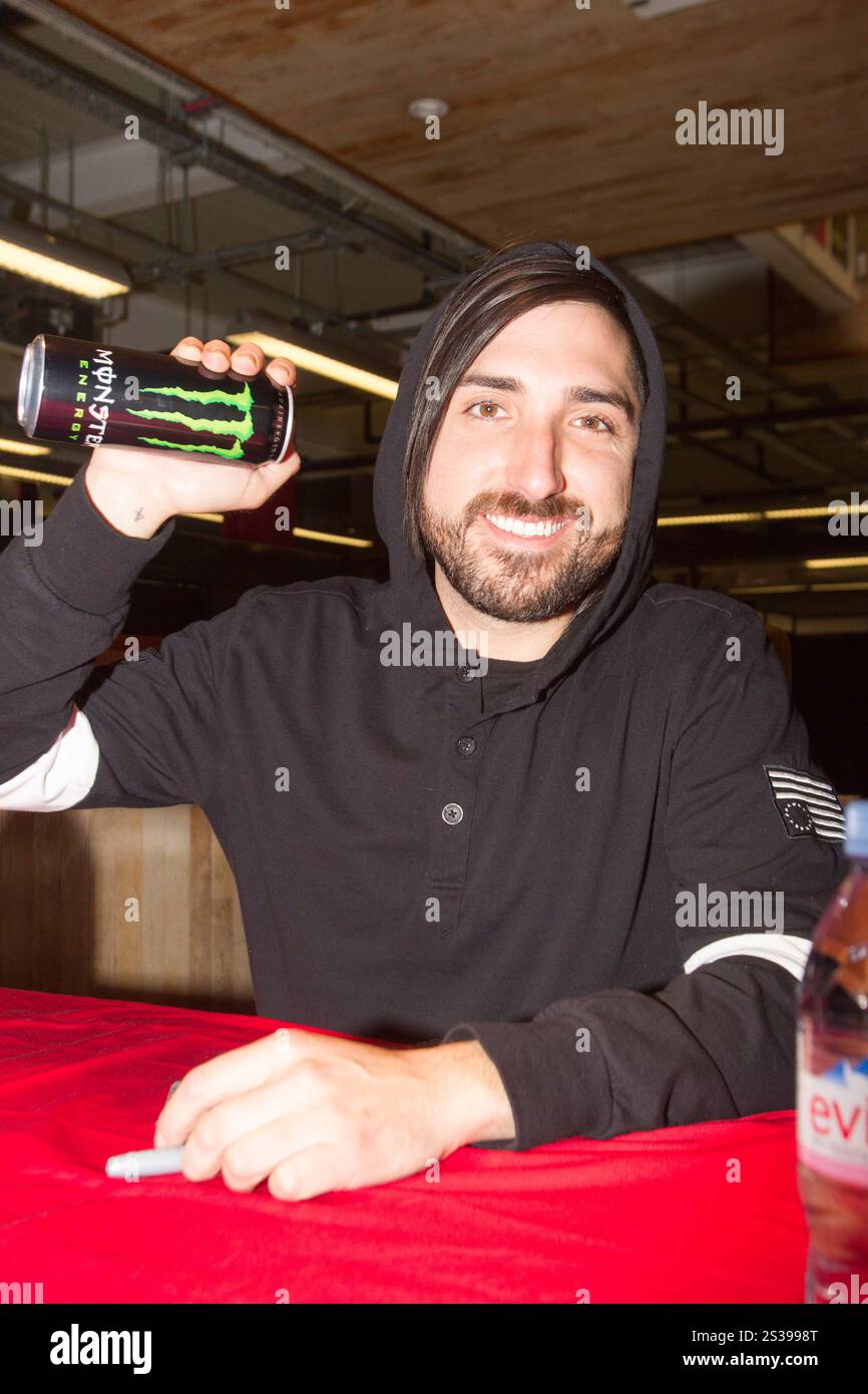 Of Mice and men sign at Fopp Manchester, UK Stock Photo - Alamy