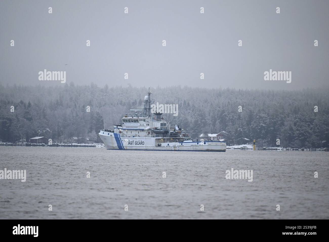 Porvoo, Finland. 09th Jan, 2025. Finnish Coast Guard vessel Uisko ...