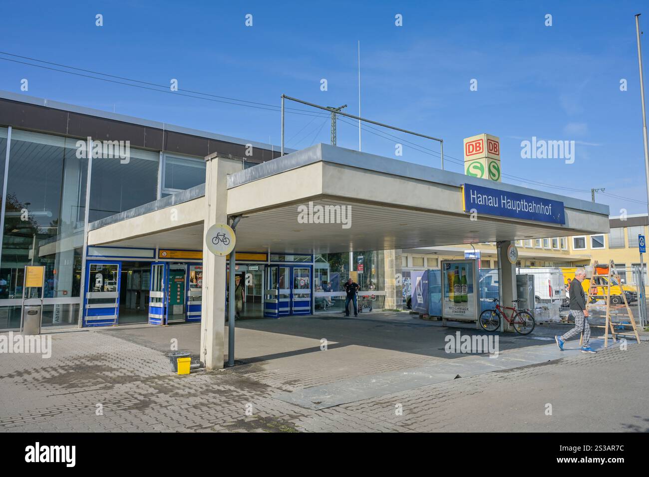 Hauptbahnhof, Hanau, Hessen, Deutschland Stock Photo - Alamy