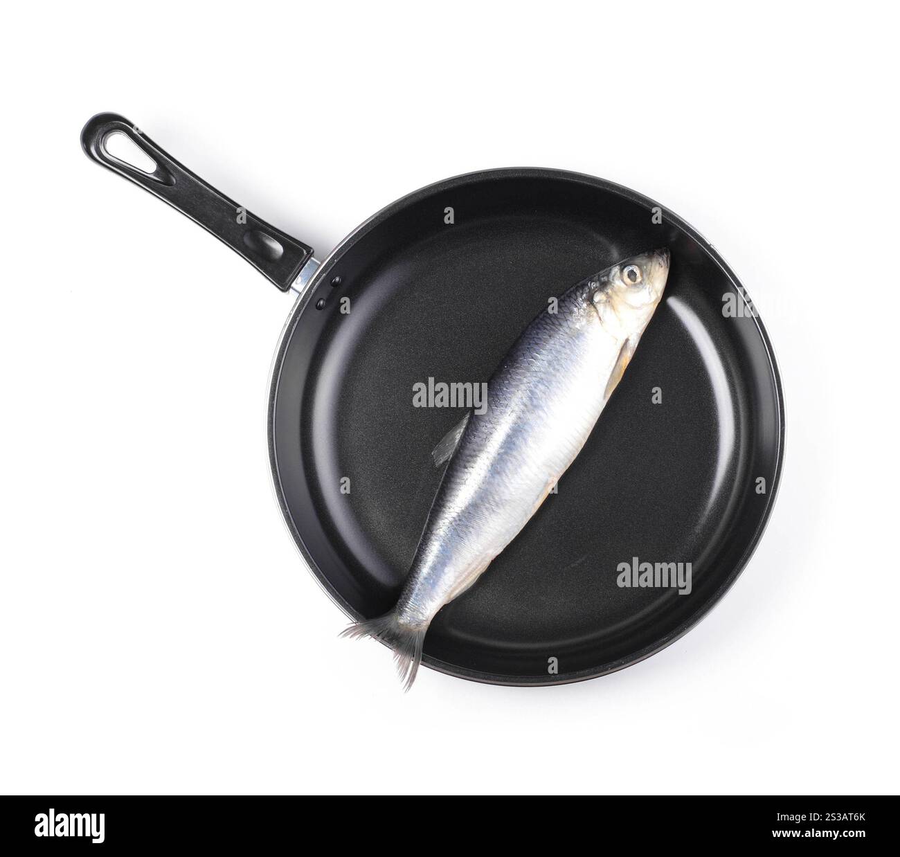 fresh fish in pan isolated on white background. fresh fish in pan Stock ...