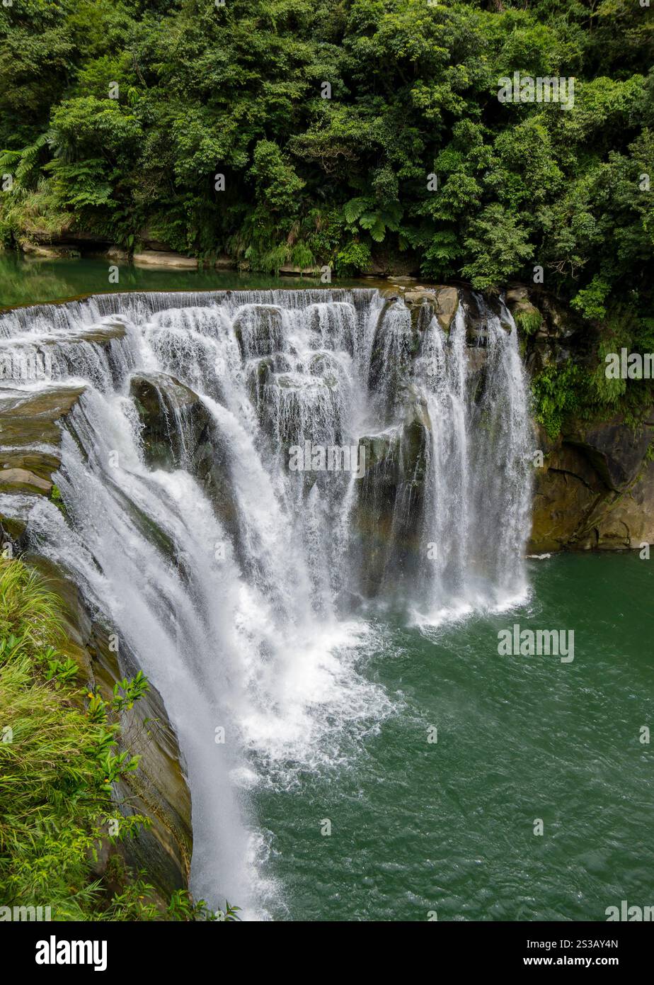 Sunny view of the Shifen Falls at New Taipei City, Taiwan Stock Photo ...
