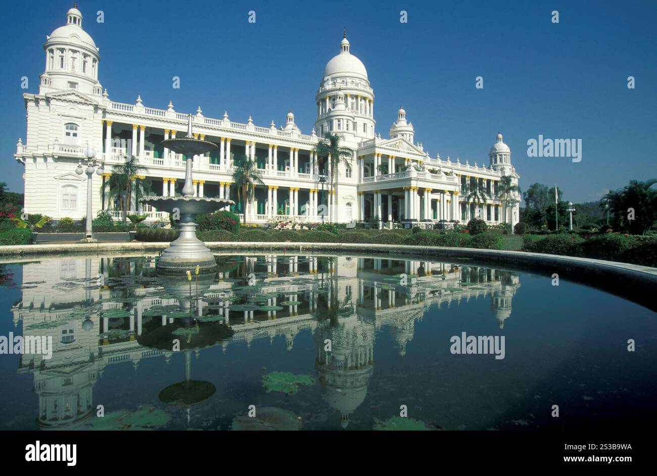 the Lalitha Maham Palace Hotel in the city of Mysore in the Province of ...