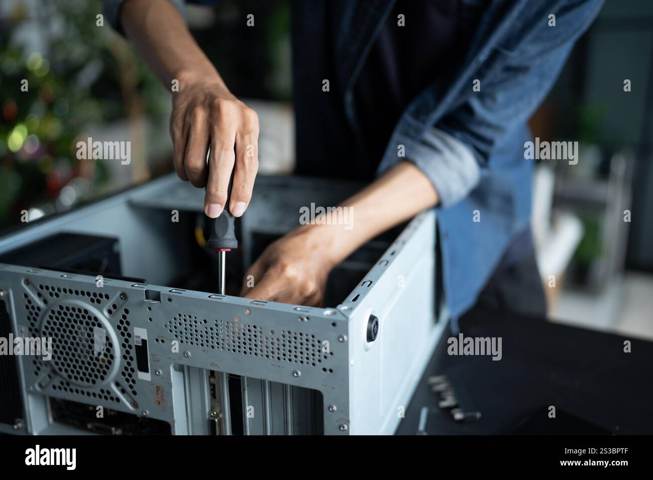 IT Engineer installing Hardware Equipment Development Facility Engineer ...