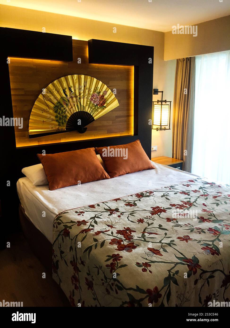 Hotel chic hi-res stock photography and images - Alamy
