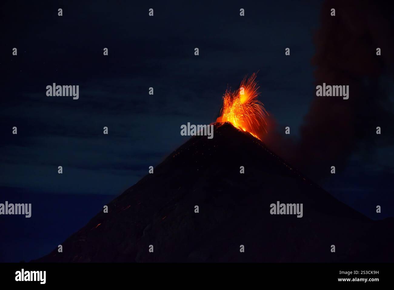 Fuego Volcano Eruption at Night, Antigua, Guatemala Stock Photo - Alamy