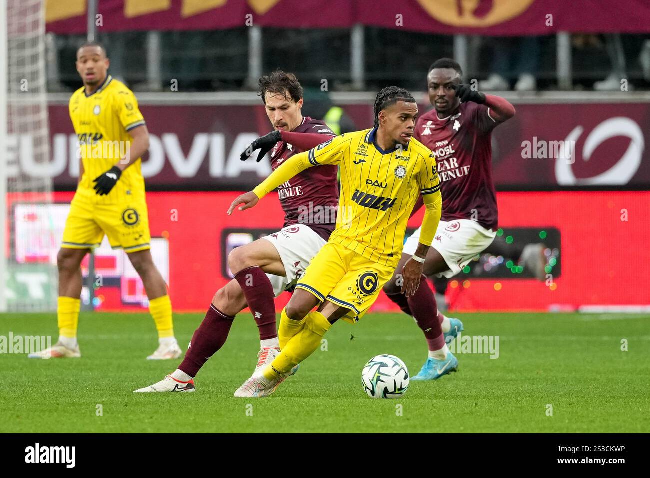 21 Benjamin STAMBOULI (fcm) - 02 Therence KOUDOU (pau) during the Ligue ...