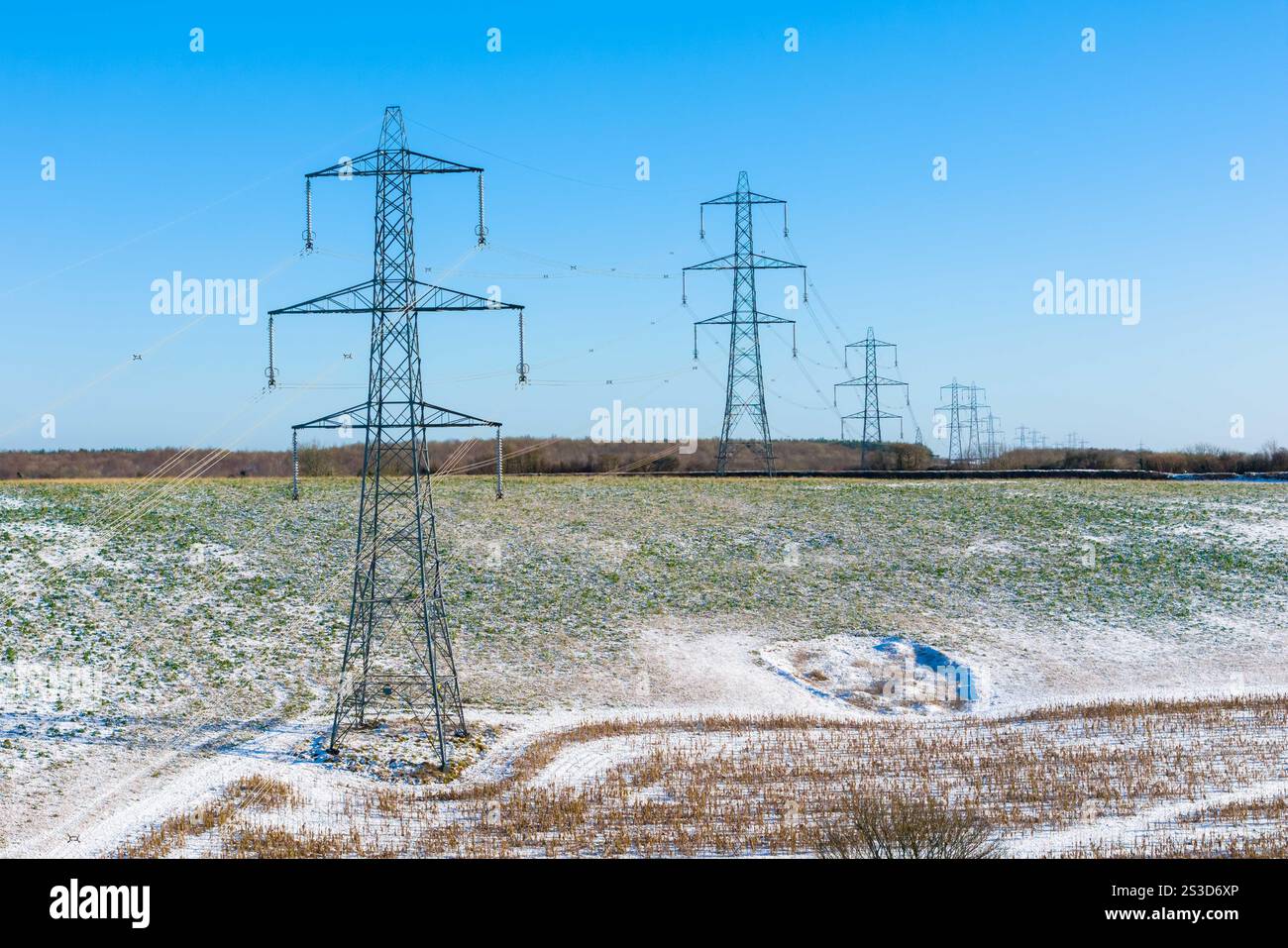 Long Bredy, Dorset, UK. 9th January 2025. UK Weather. National Grid ...