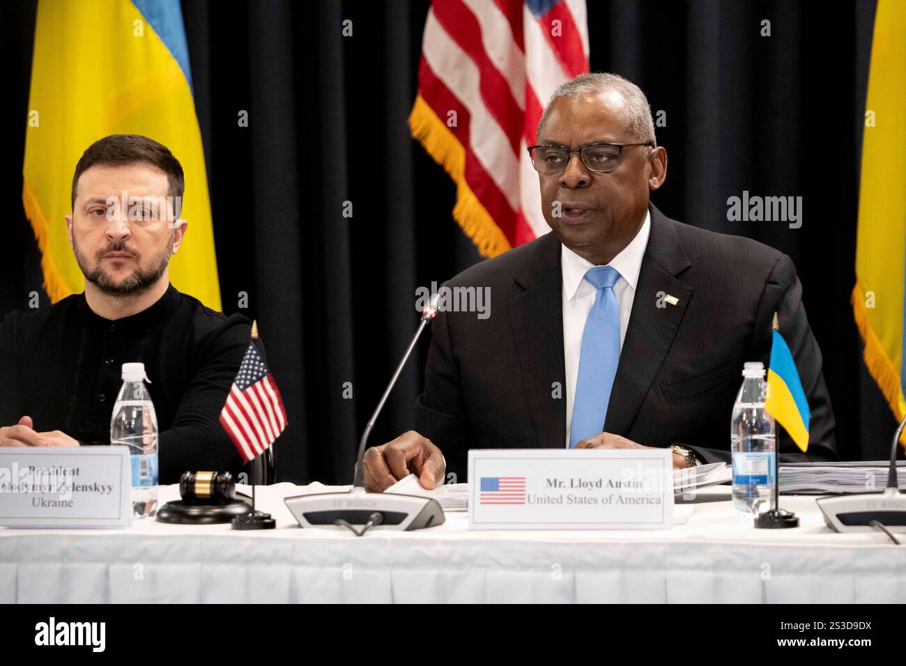 VOLODYMYR ZELENSKY and U.S. Secretary of Defense LLOYD J. AUSTIN III at ...