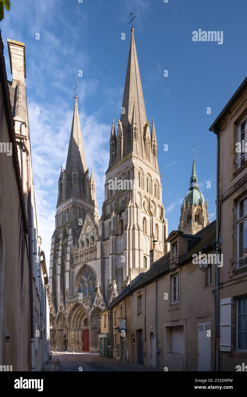 Bayeux Cathedral West Door, Normandy, France Stock Photo - Alamy