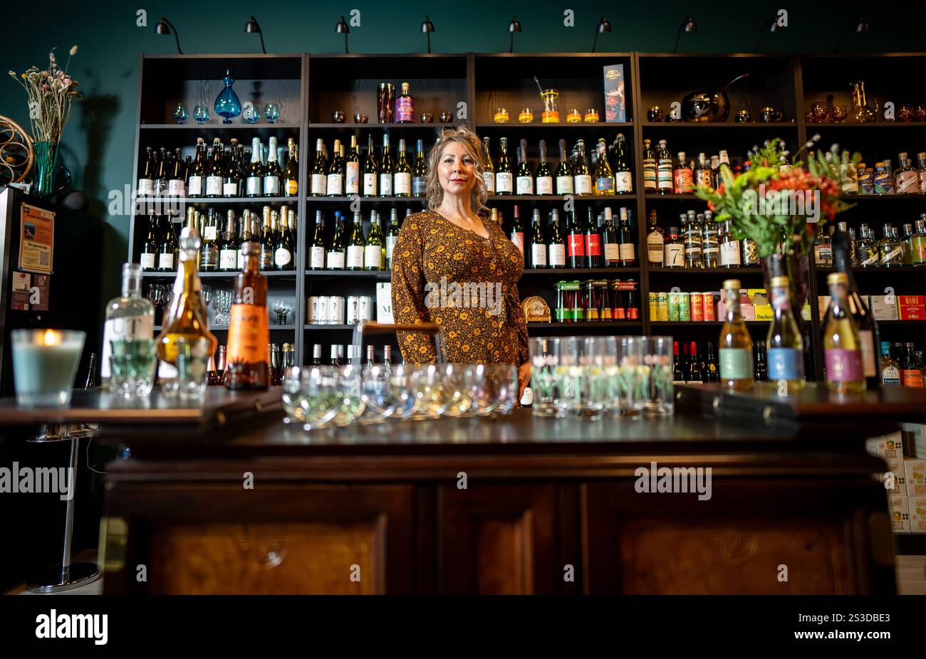Vancouver, Canada. 08th Jan, 2025. Mocktails store owner Angela Hansen ...