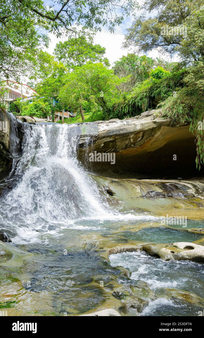 Sunny view of the Yanjingdong Falls at New Taipei City, Taiwan Stock ...