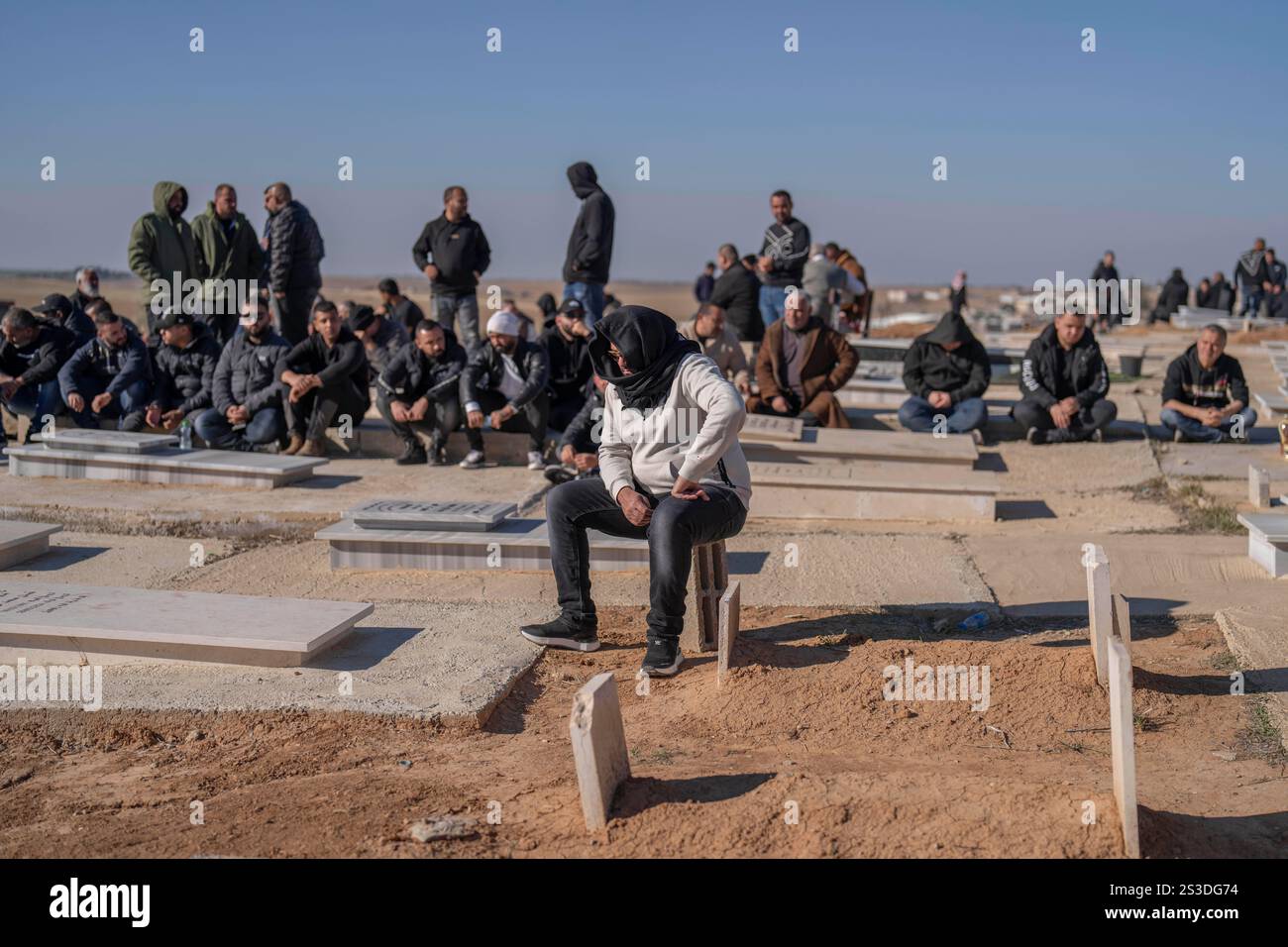 Rahat, Israel. 09th Jan, 2025. Relatives and friends of killed Arab ...