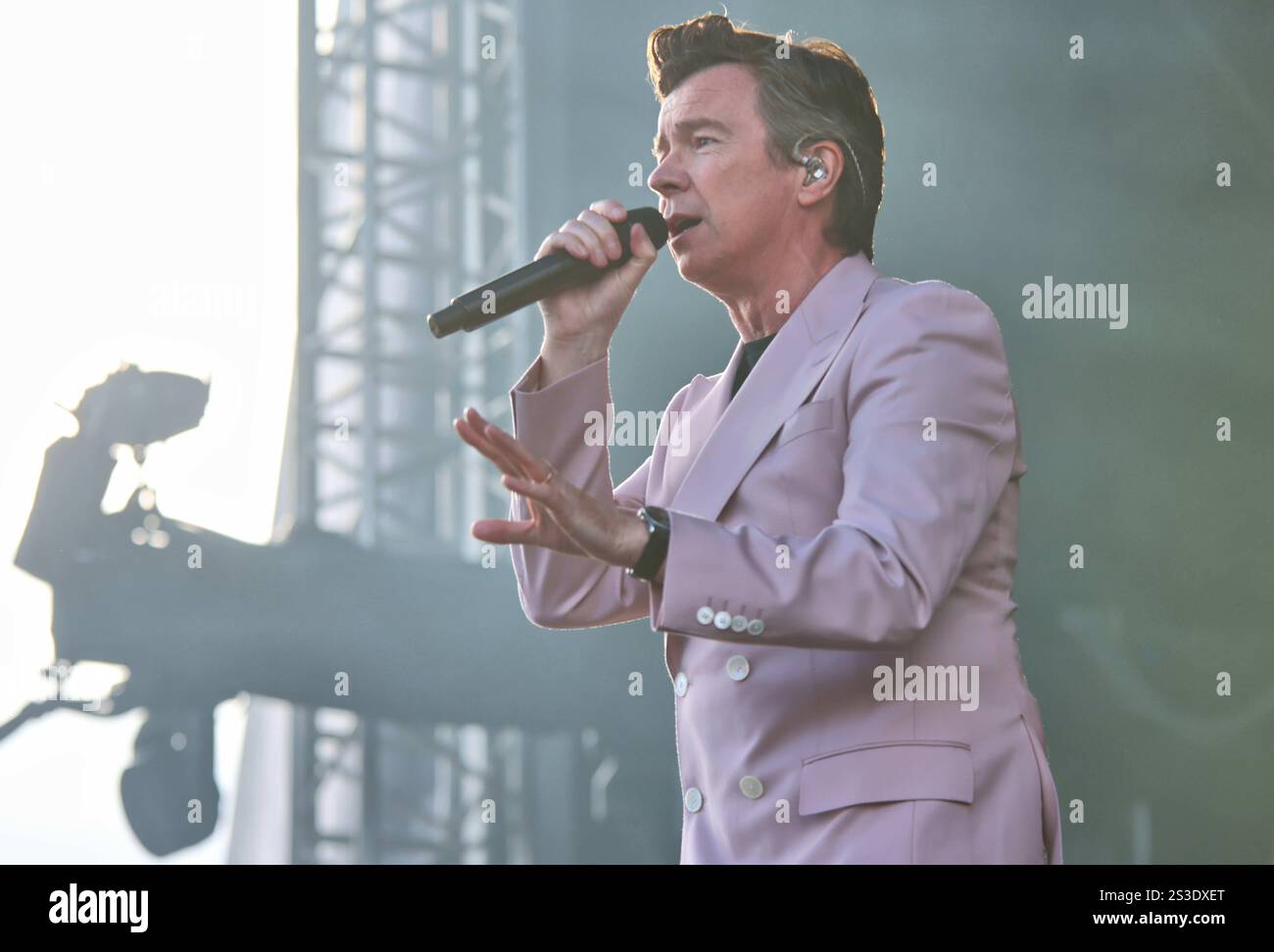 Rick Astley at Big Feastival @ Alex James Farm in the Cotswolds Sunday ...