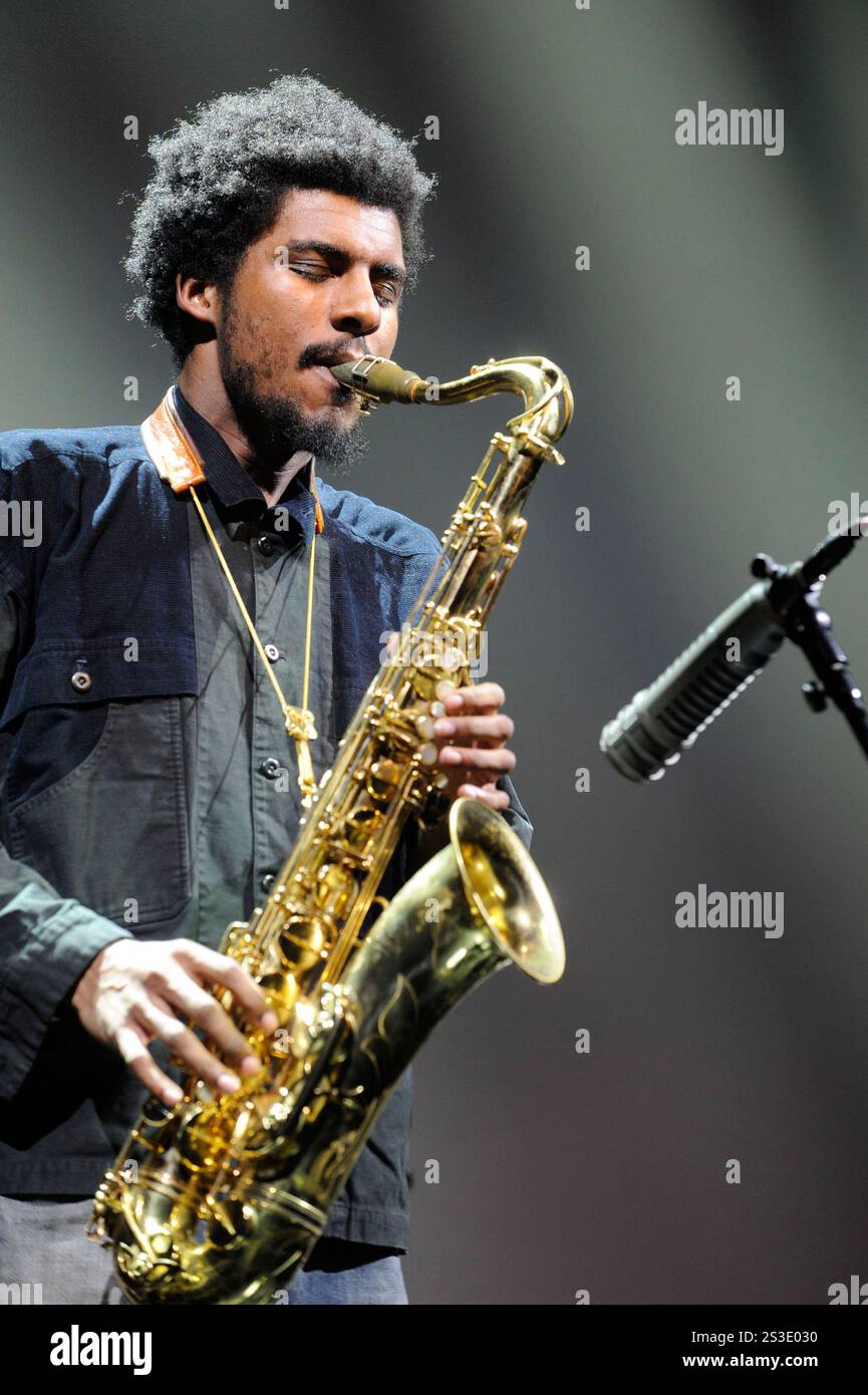 Der britische Jazz-Saxophonist Xhosa Cole beim Internationalen ...