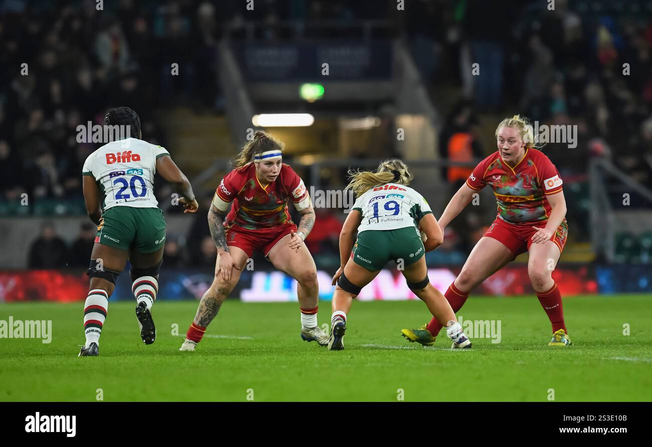 Jade Konkel of Harlequins and Morgan Richardson of Leicester Tigers in ...
