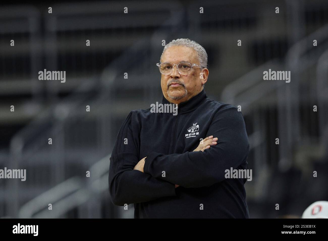 Kansas City head coach Marvin Menzies reacts during the first half of a ...