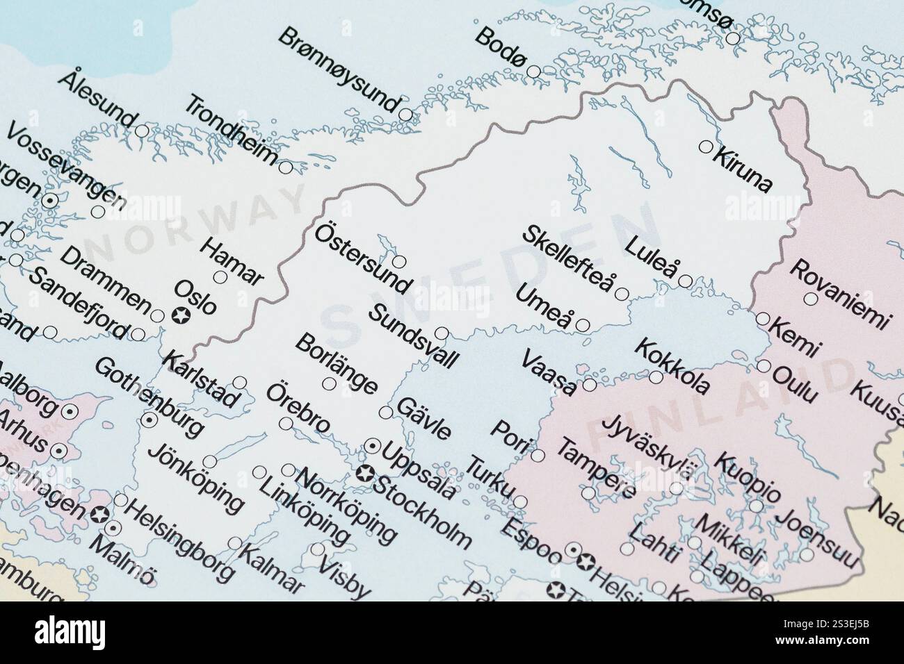 Close up to a Sweden political map with most important cities and ...