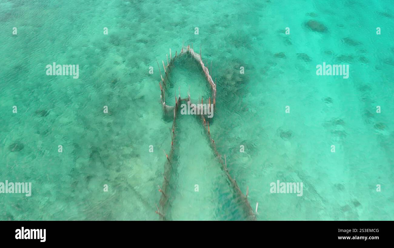 Zoom in aerial view fishing hi-res stock photography and images - Alamy
