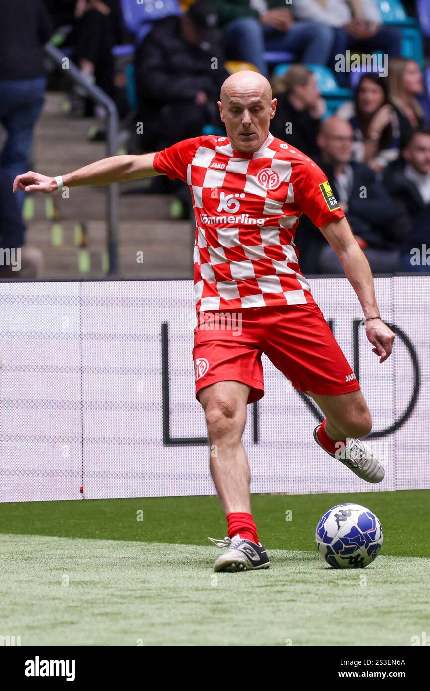 Süwag ARENA Frankfurt (Ballsporthalle) am 8.Januar 2025 xJAx Matthäi ...