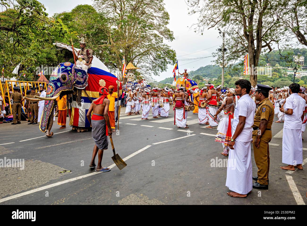 The Kandy Perahera festival in Sri Lanka Stock Photo - Alamy