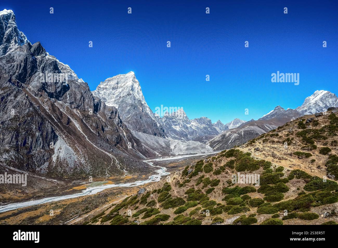 Mount Cholatse and Tobuche (En-route to Lobuche). Everest Base Camp ...