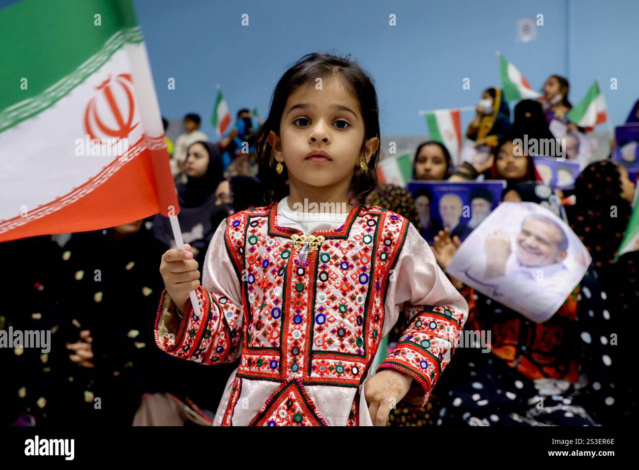 Chabahar, Sistan And Baluchestan, Iran. 9th Jan, 2025. An Iranian girl ...