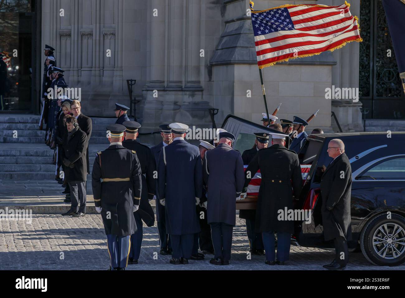 Washington, DC, United States. 09th Jan, 2025. Military pallbearers ...