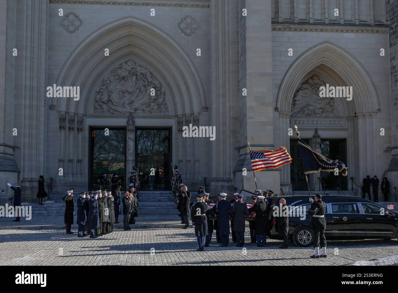 Washington, DC, United States. 09th Jan, 2025. Military pallbearers ...