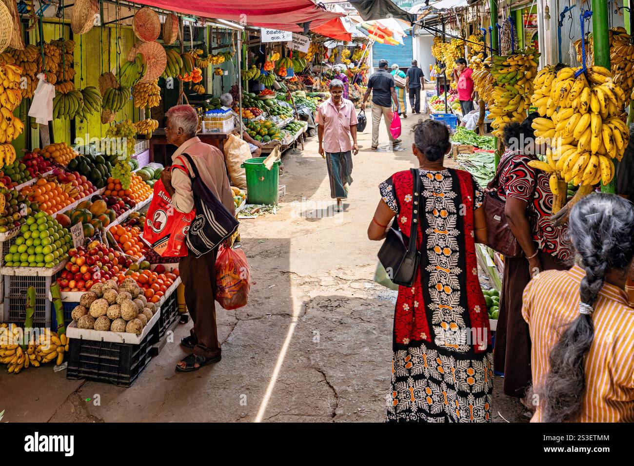 A shop in the market hall of Kandy in Sri Lanka Stock Photo - Alamy