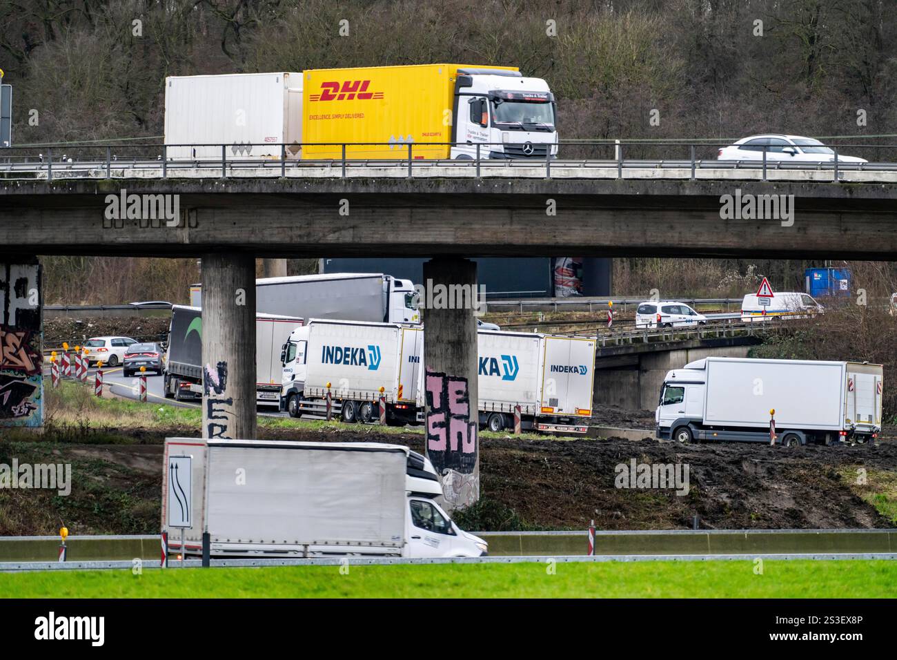 The Kaiserberg motorway junction, A40 motorway, Ruhr expressway ...