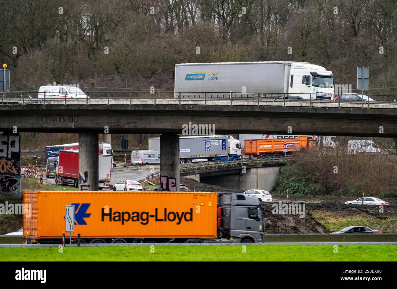 The Kaiserberg motorway junction, A40 motorway, Ruhr expressway ...