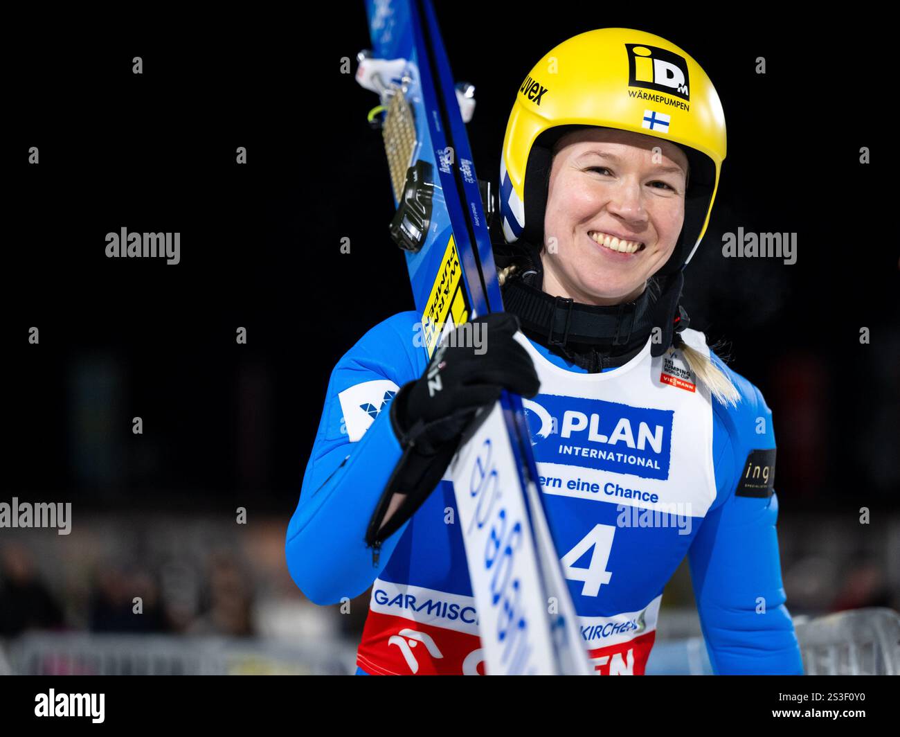 KYKKAENEN Julia (Finnland), GER, FIS Viessmsann Skisprung Weltcup, Two ...