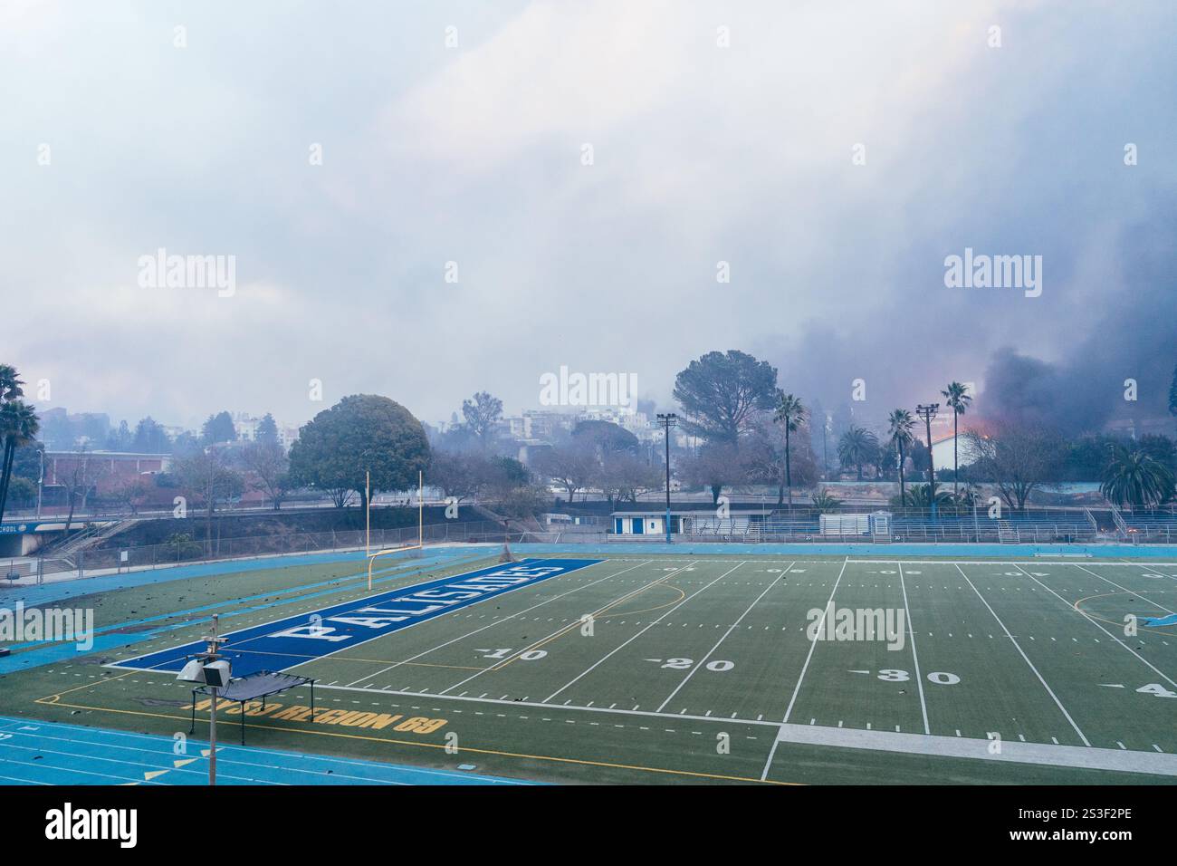 The Palisades Fire continues to rage on in its second day, extending to ...