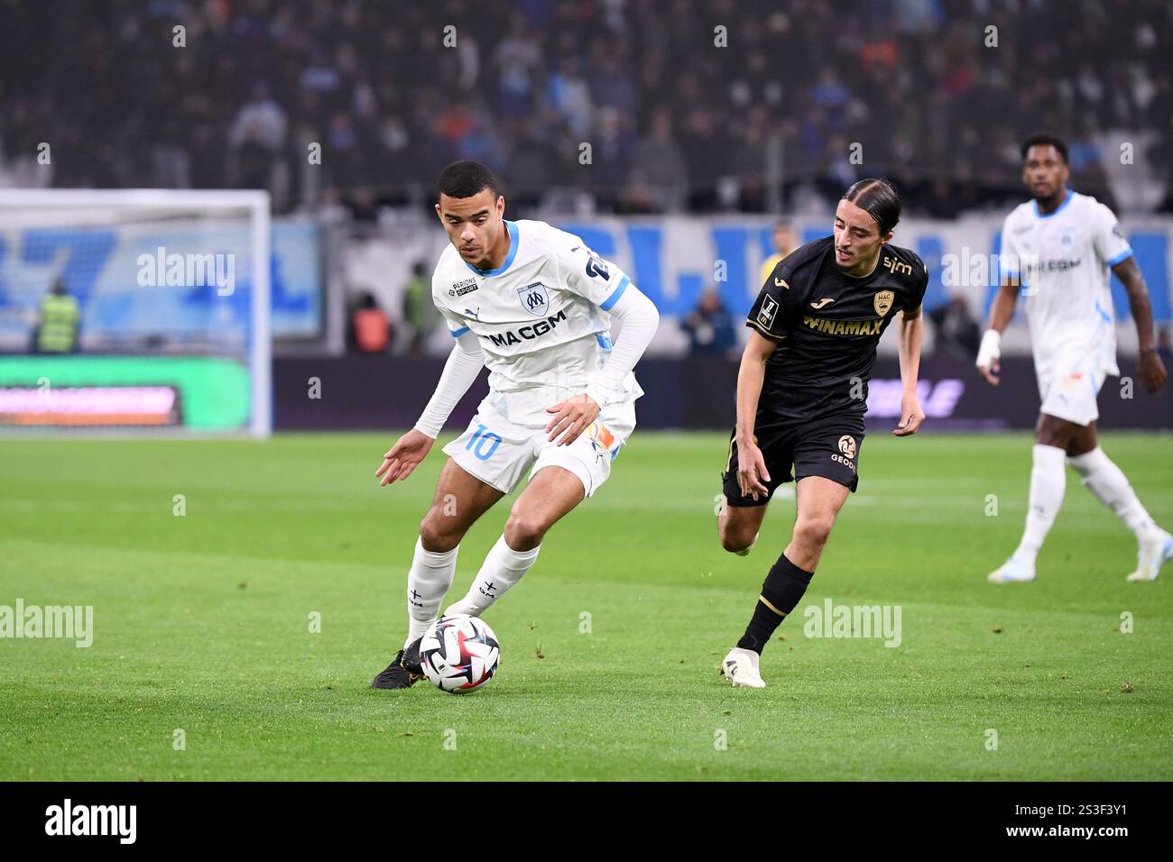 08 Yassine KECHTA (hac) - 10 Mason GREENWOOD (om) during the Ligue 1 ...