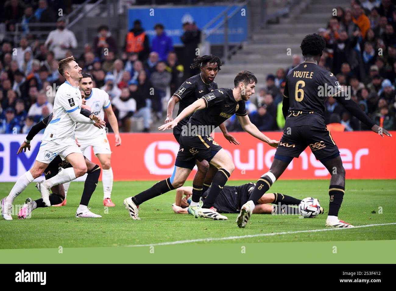 32 Timothee PEMBELE (hac) - 04 Gautier LLORIS (hac) during the Ligue 1 ...