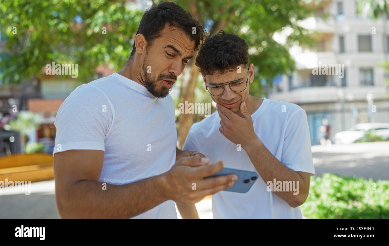 Father son conversation teenager hi-res stock photography and images ...