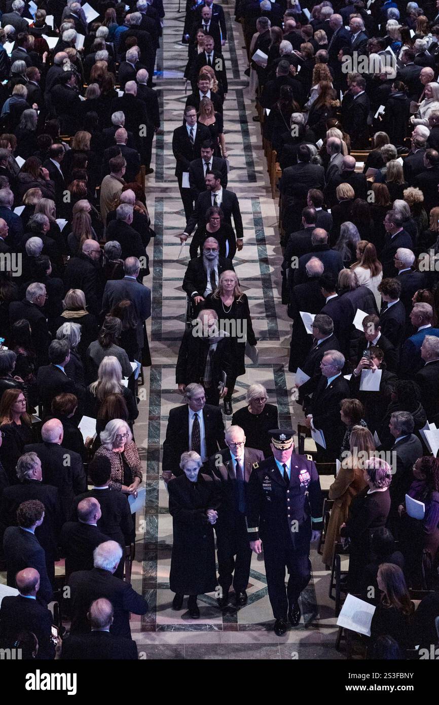 Washington, United States. 09th Jan, 2025. The Carter family departs ...