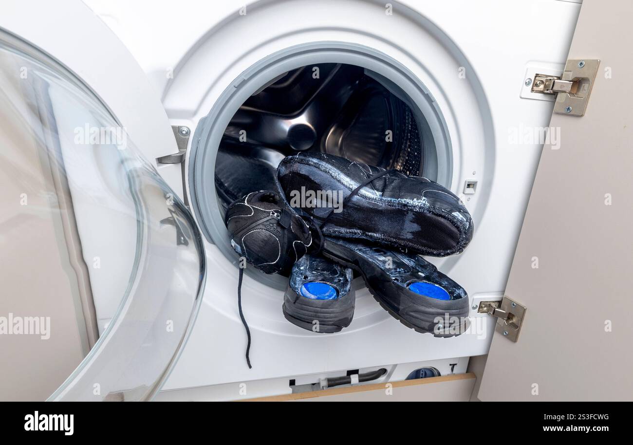 RECORD DATE NOT STATED 09.01.2025, Deutschland, auf dem Foto ein paar ...