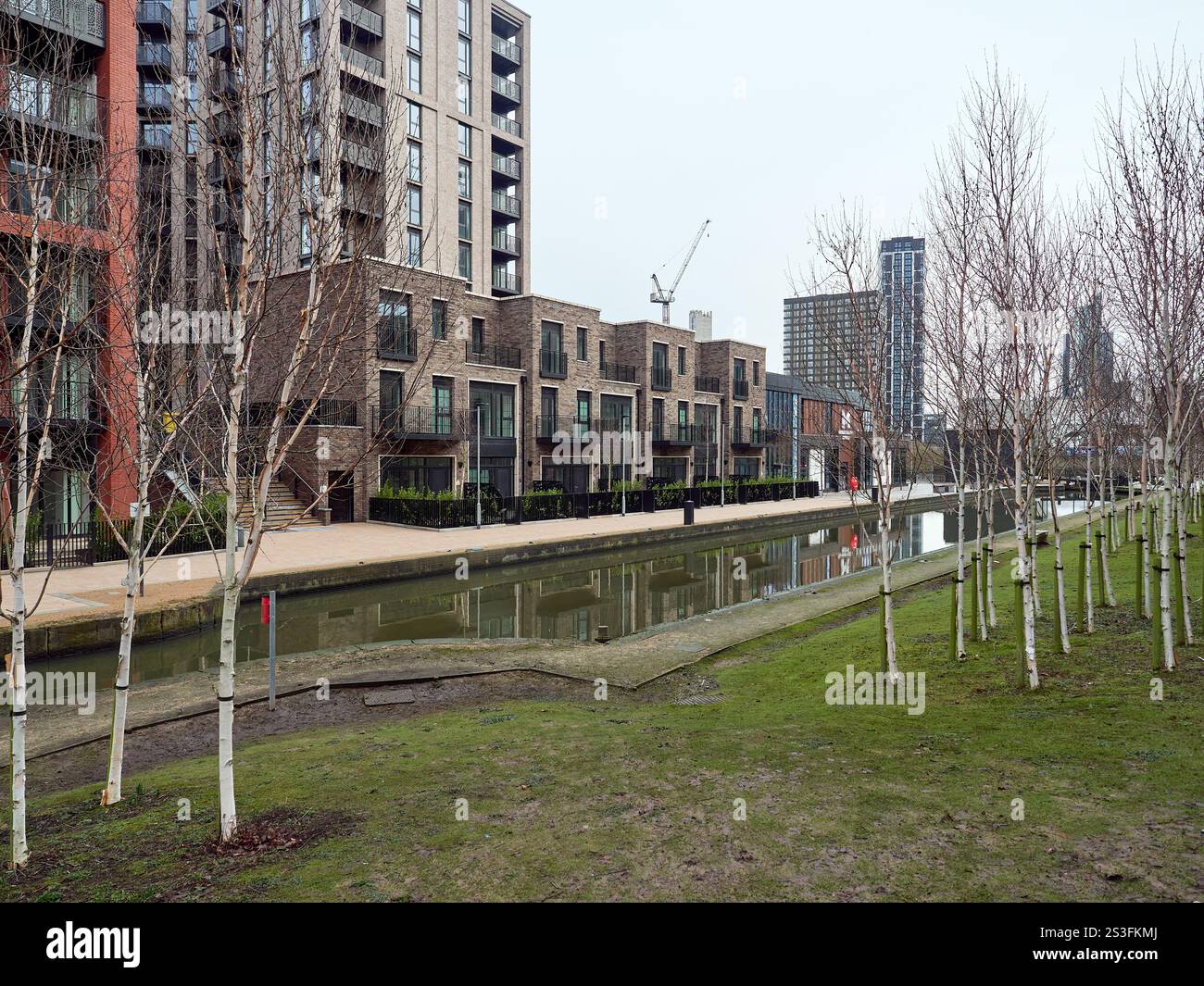 Salford , Manchester, UK, 01-04-2025: Middlewood Locks. Urban canal ...
