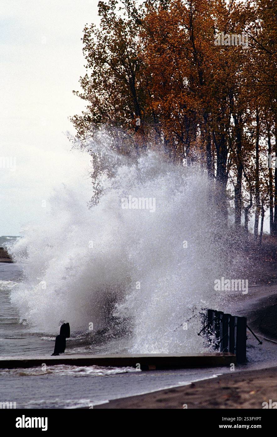 Powerful storm waves crash ashore at Presque Isle State Park; Erie ...