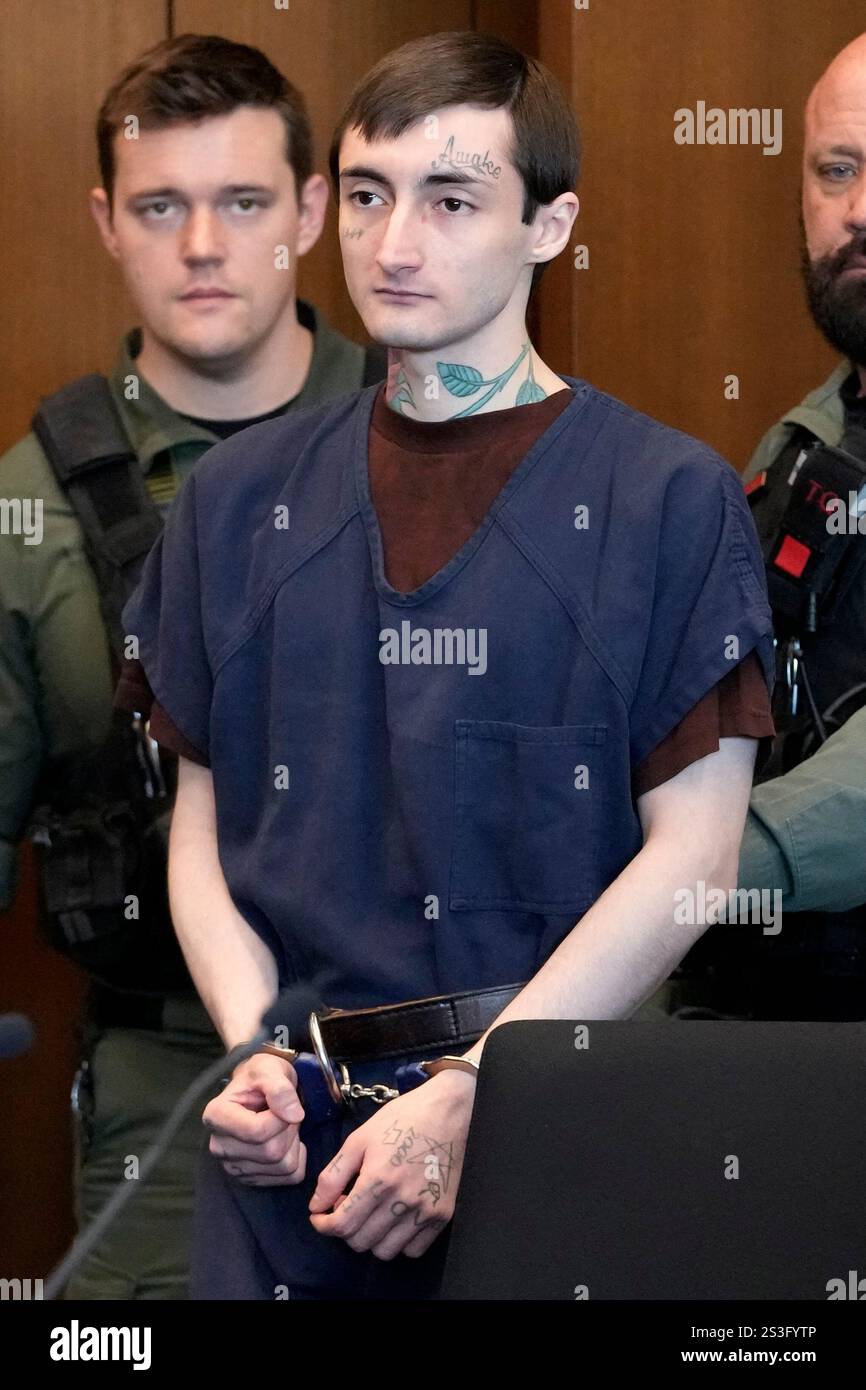 Robert E. Crimo III, arrives before Judge Victoria A. Rossetti during a ...