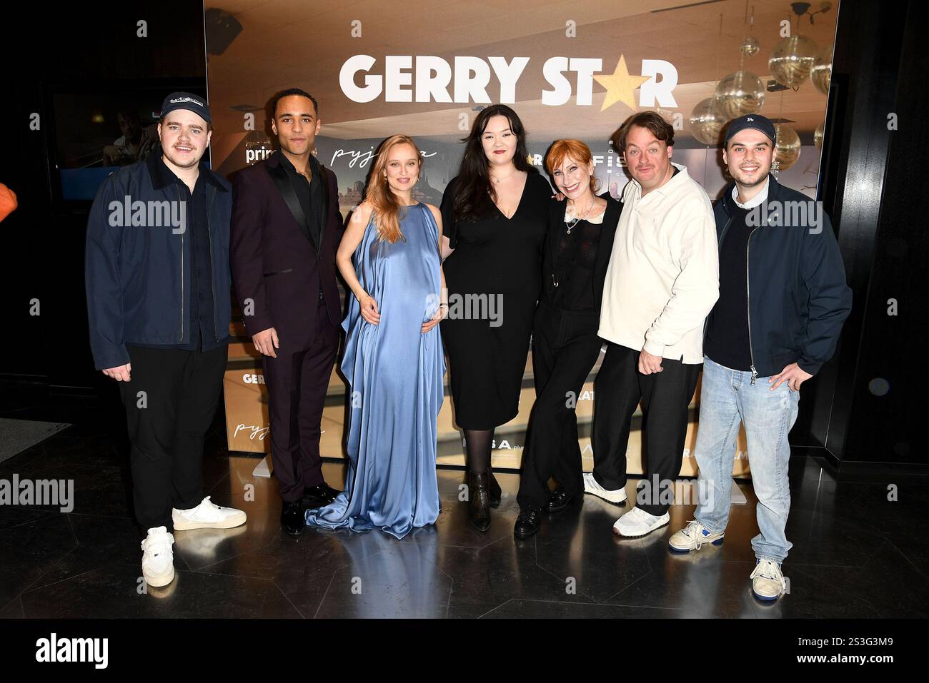 Max Wolter, Noah Tinwa, Caro Cult, Franziska Annekonstans Winkler ...