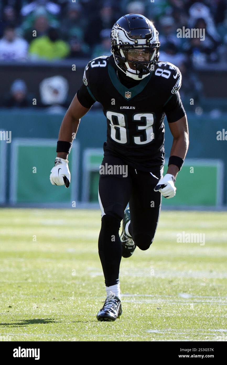 Philadelphia Eagles wide receiver Jahan Dotson (83) runs a route during ...