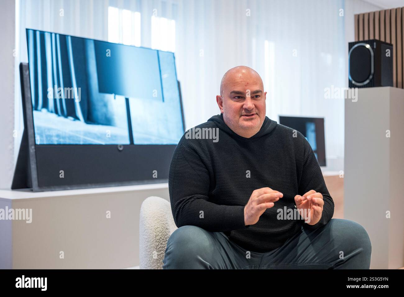 PRODUCTION - 09 January 2025, Bavaria, Kronach: Interview with Aslan ...