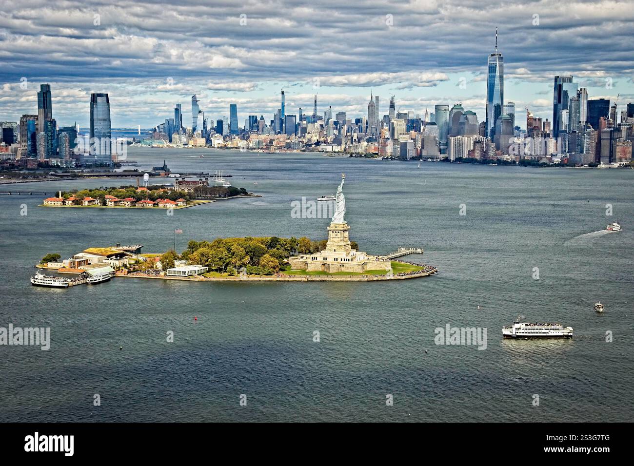 Statue of Liberty standing proud in NYC, NY Stock Photo - Alamy