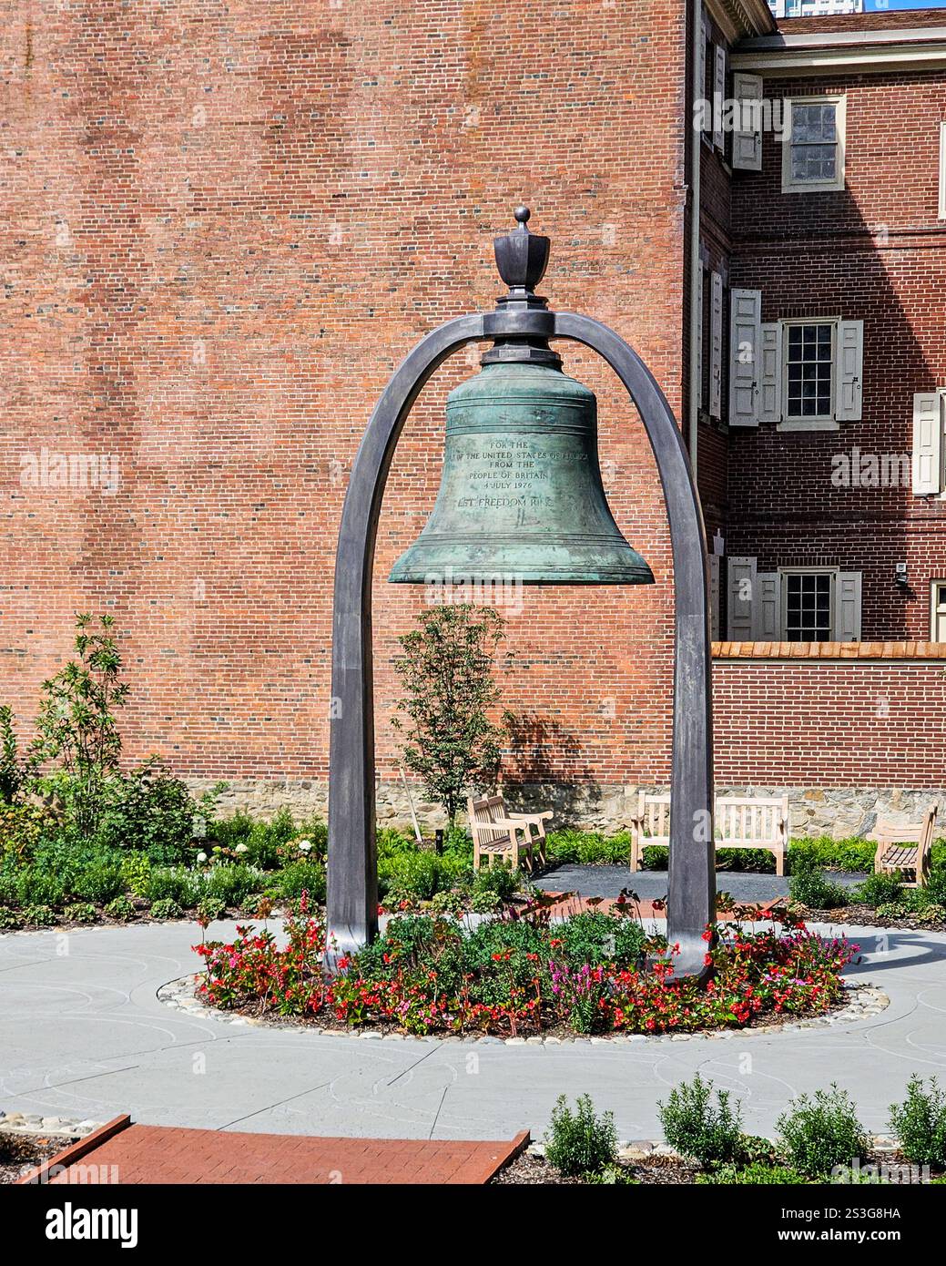 Benjamin Rush Garden Bicentennial Bell in Philly, PA Stock Photo - Alamy