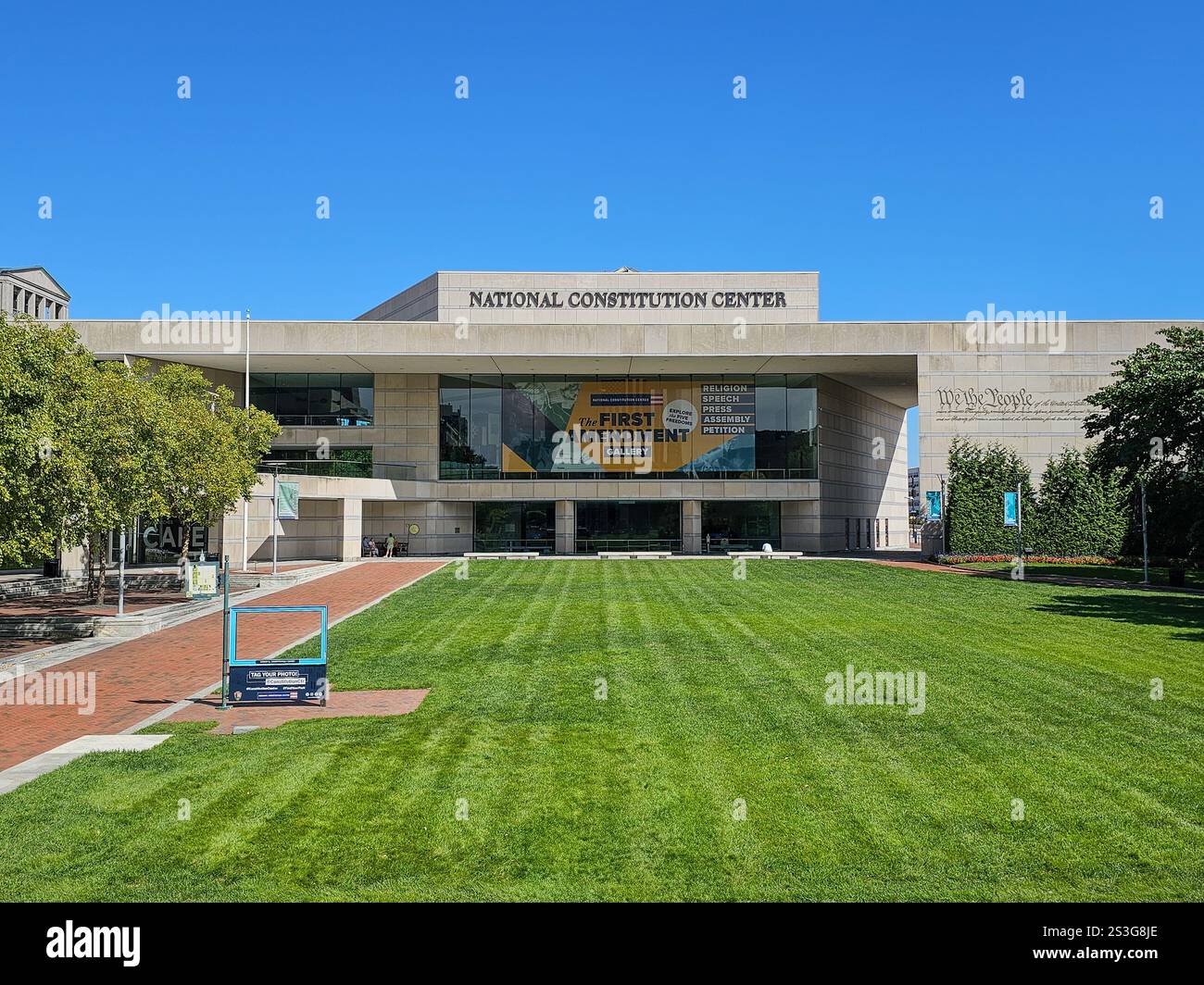 Constitution hall hi-res stock photography and images - Alamy