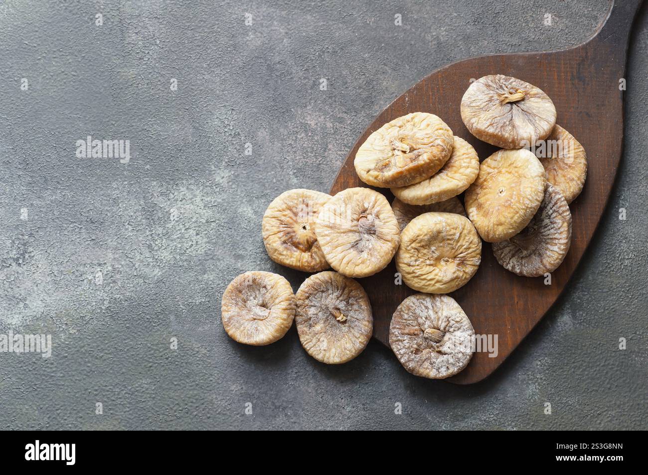 Sun dried figs on rustic table, organic tasty fruits, healthy dry fruit ...